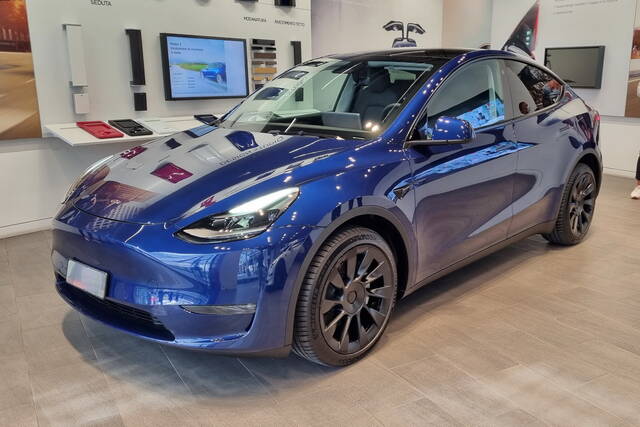 Aumentano i prezzi della Tesla Model Y - alVolante.it Aumentano i prezzi della Tesla Model Y - alVolante.it