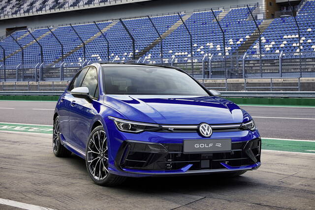 Una Golf da 60.000 euro - alVolante.it