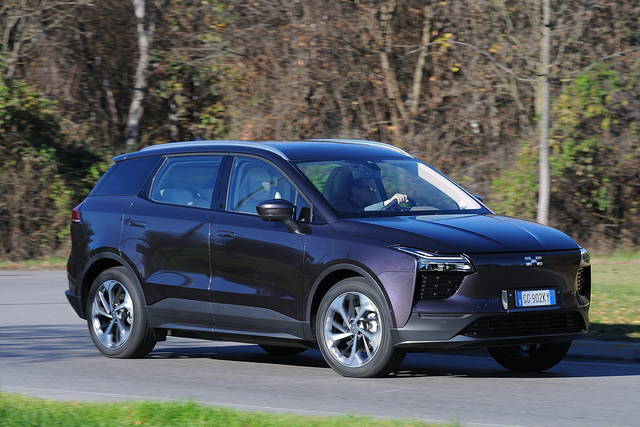 Prova Aiways U5 scheda tecnica opinioni e dimensioni 63 kWh Prime - alVolante.it