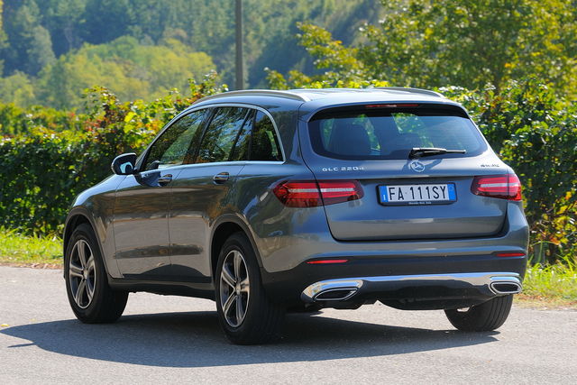 Prova Mercedes GLC scheda tecnica opinioni e dimensioni 220d 4MATIC ...